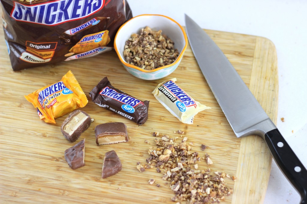 Easy Chocolate Football Pretzel Sticks