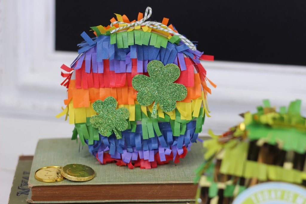 St. Patrick's Day Mini Pinatas