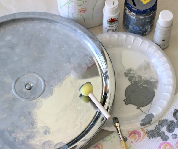 DIY Galvanized Farmhouse Centerpiece